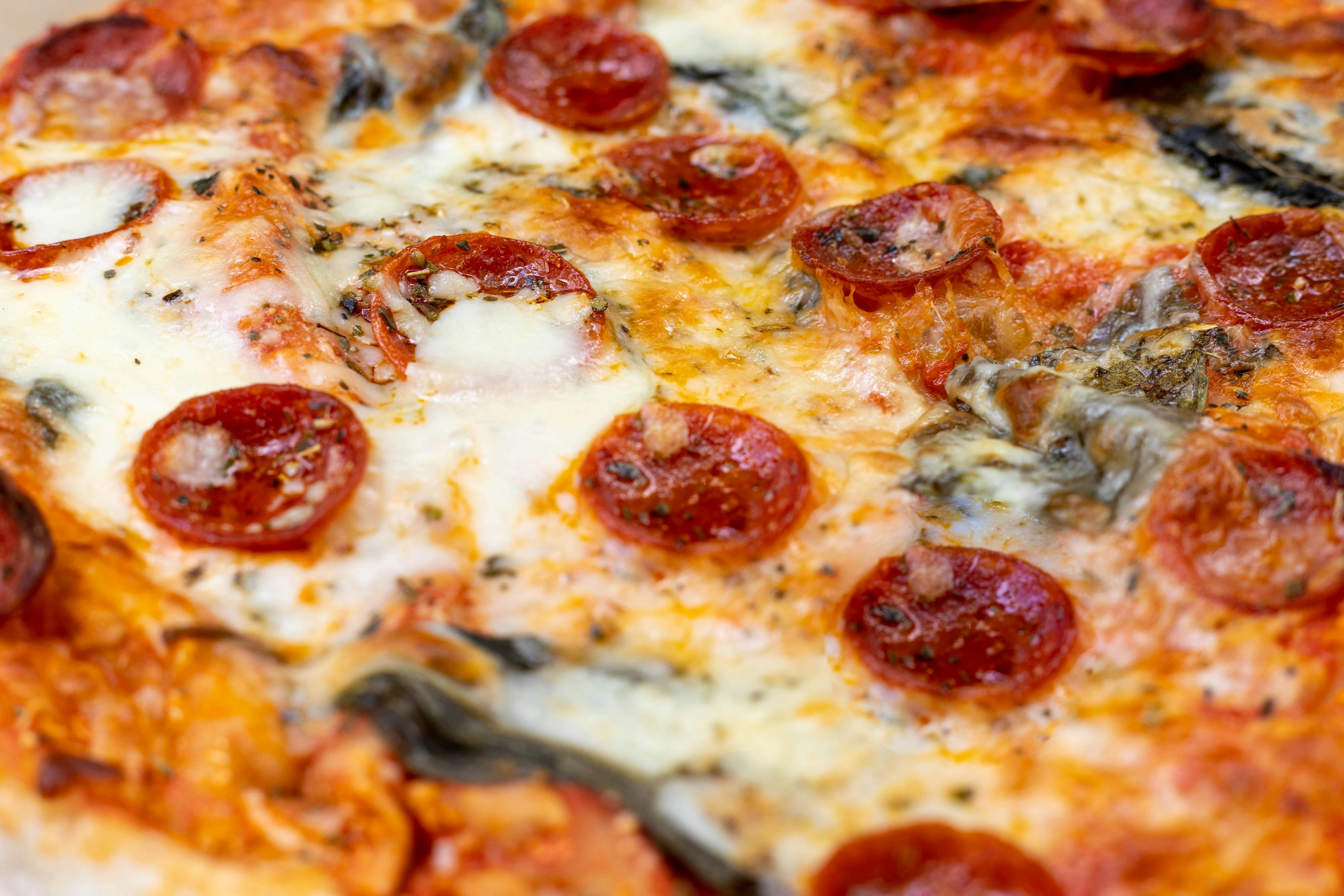 Defina Pizzas Are Now Available in Ontario! | truLOCAL Blog